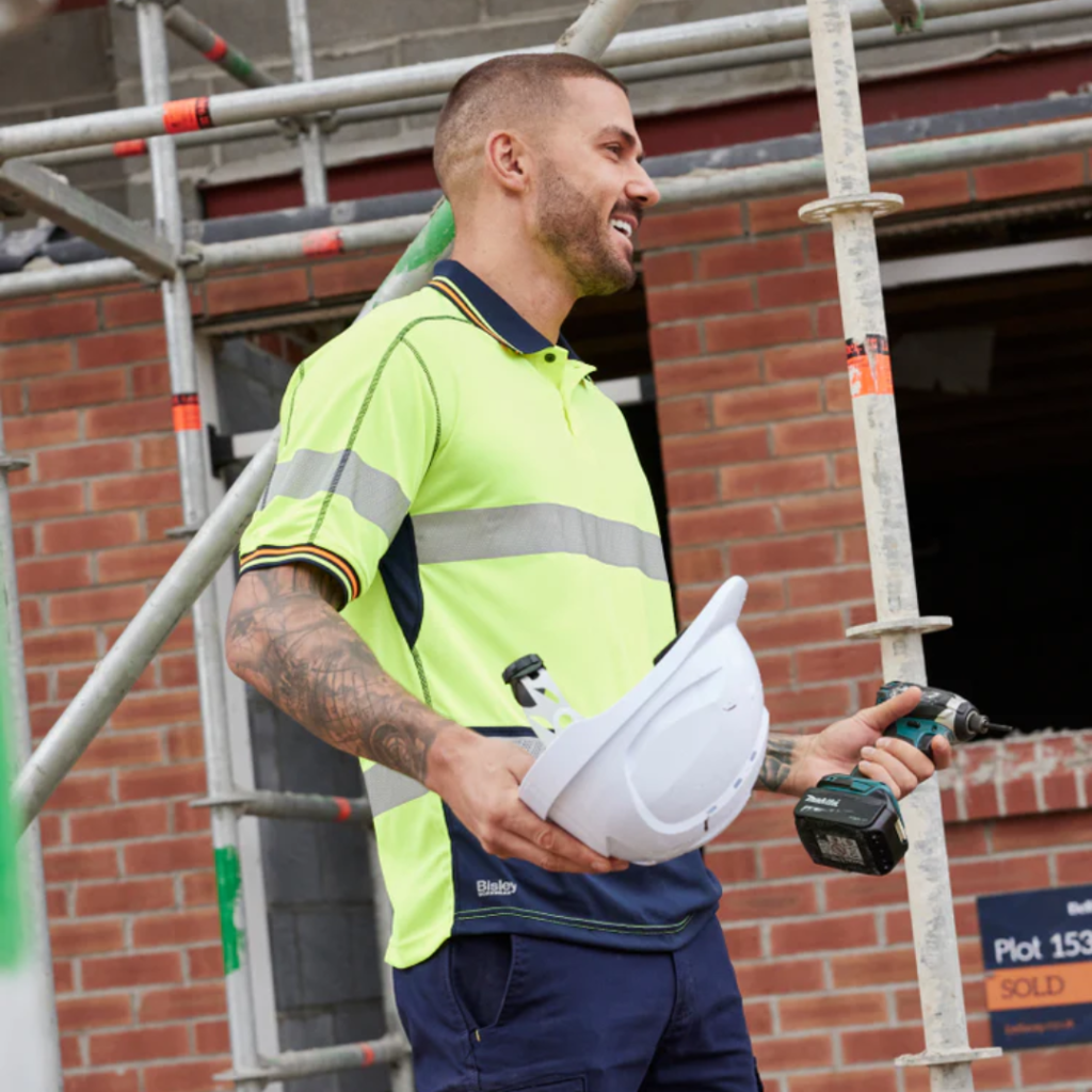 Hi Vis Archives - Safety Solutions NI
